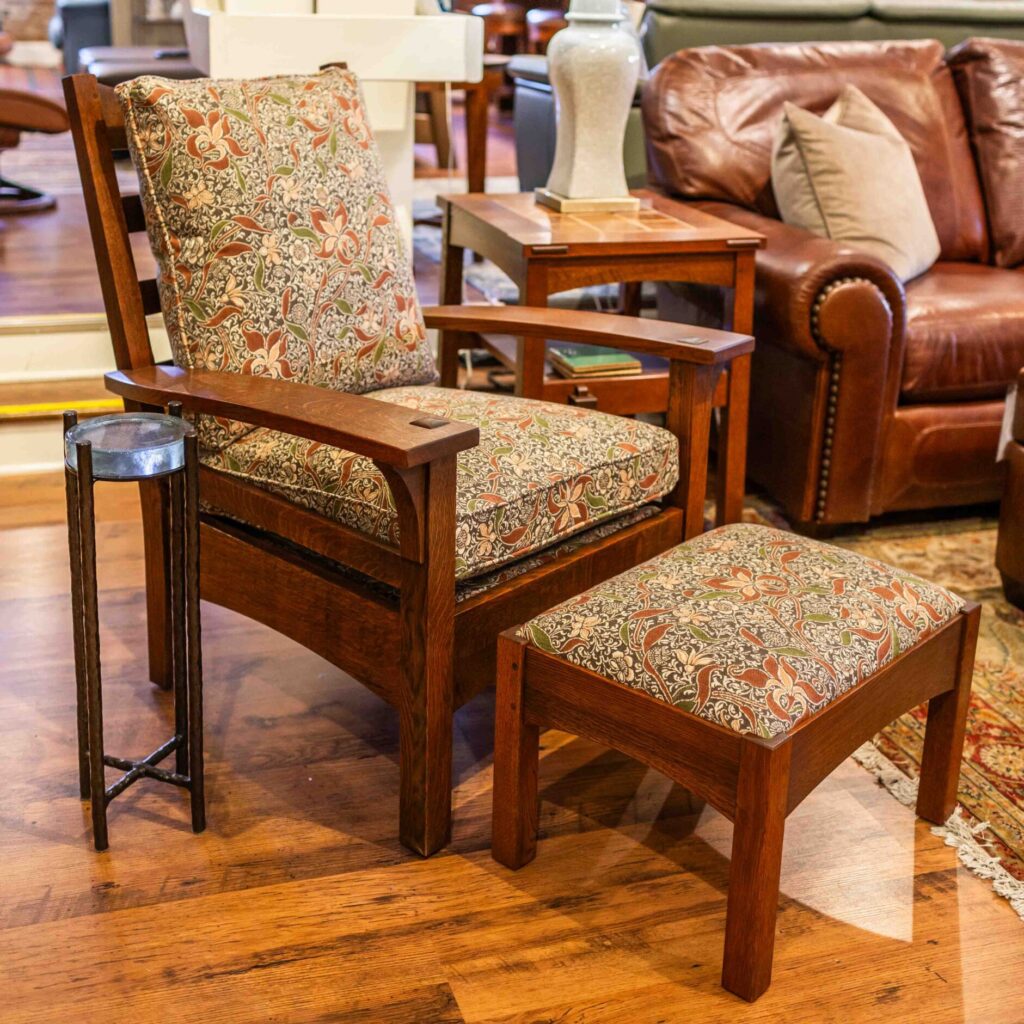 Stickley Bow Arm Morris Chair | Reid's Fine Furnishings